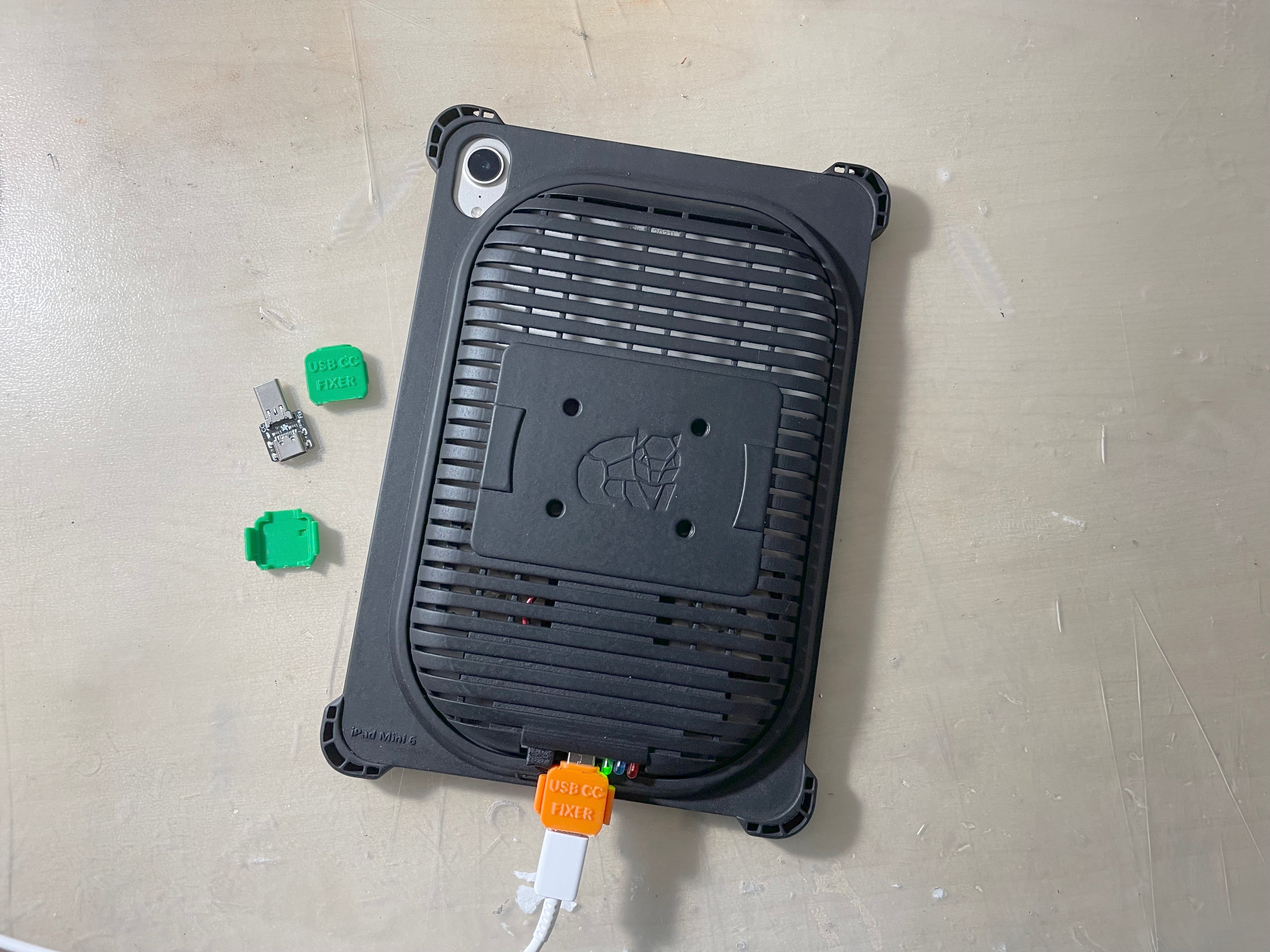 Can you charge with a fast charging adapter? – Wombat Ware